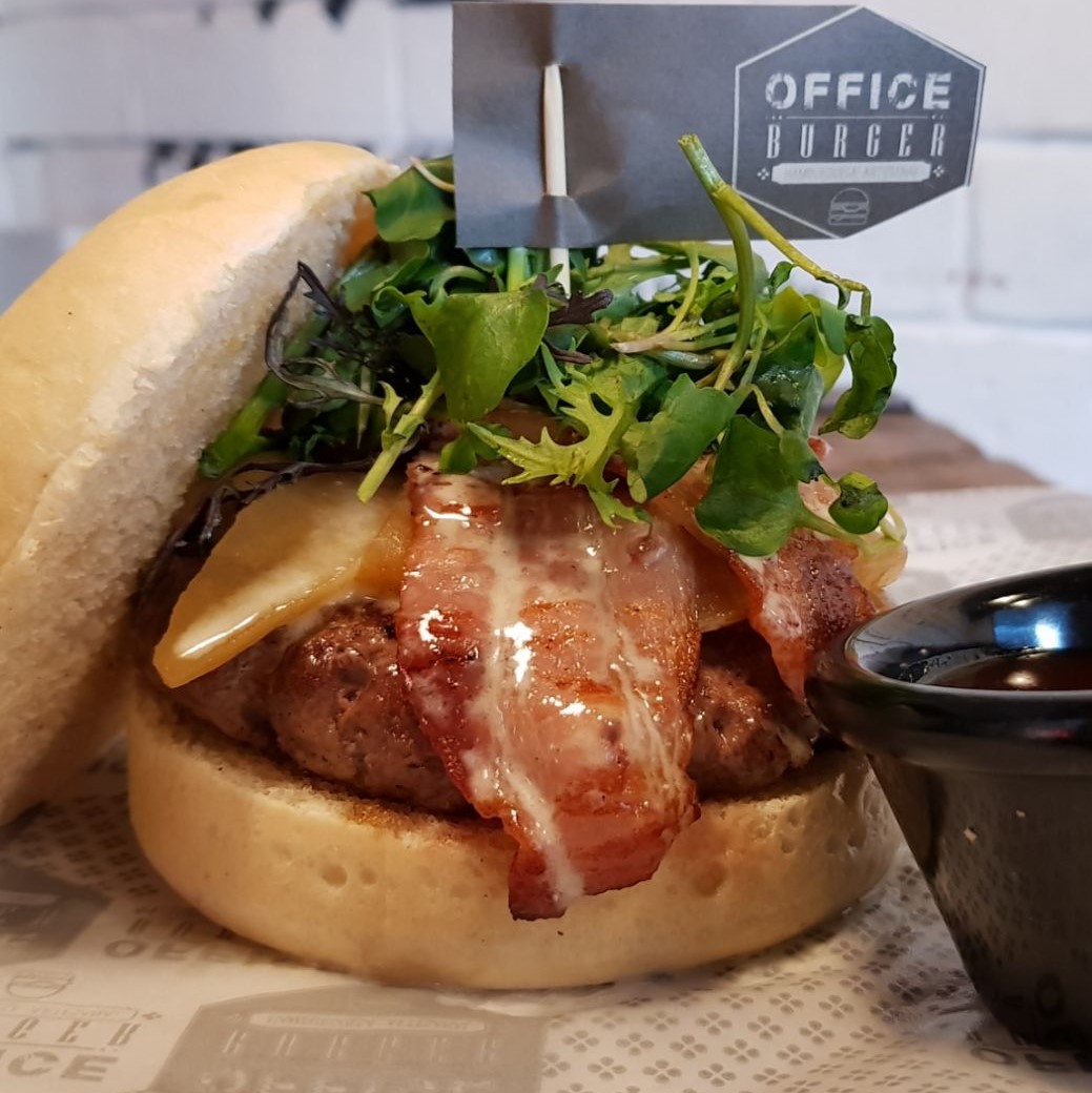 office burger – Tulio Recomienda