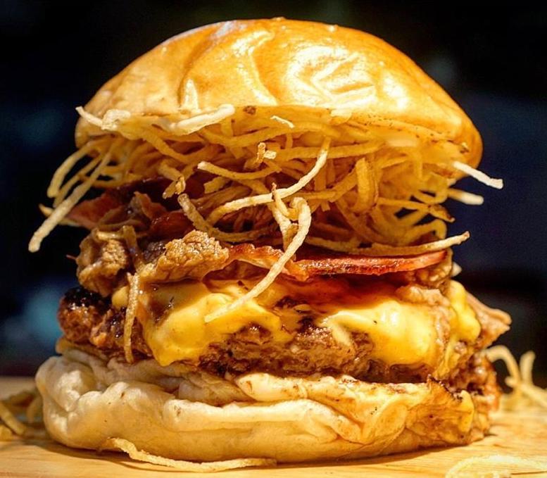 BÍCONO Trilogy master – Tulio Recomienda